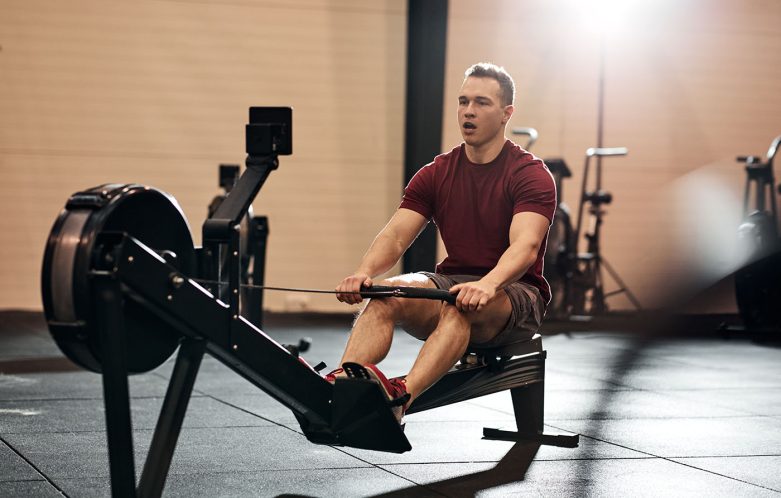 Verbesserung vun der Haltung um Rudergerät: Technike fir de Réck a ...